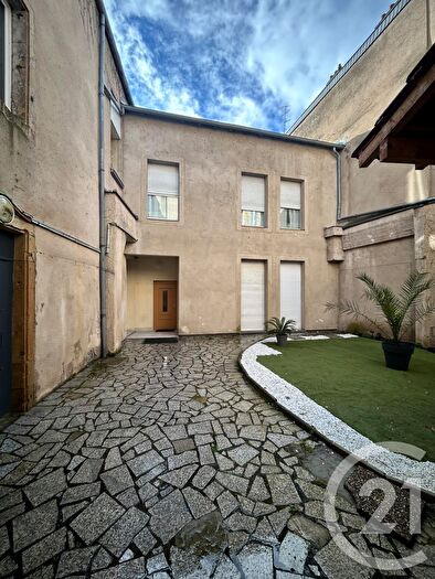 Appartement à louer - Metz, Les Iles - 1 pièce - 1 chambre