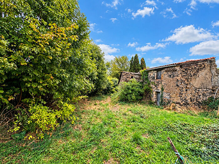 Maison 4 pièces à vendre à Busséol