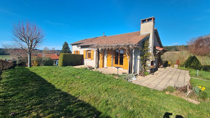 Maison à vendre - Saint-Romain-Lachalm - 7 pièces - 3 chambres