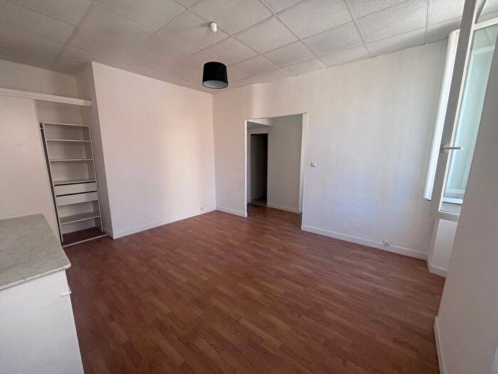 Belle de Mai, Marseille 3ème arrondissement - Appartement 1 pièce à louer