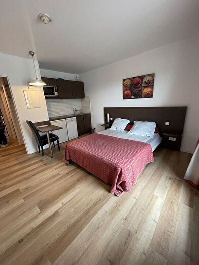 Appartement à louer - Monts Cuchets, Villejuif - 1 pièce