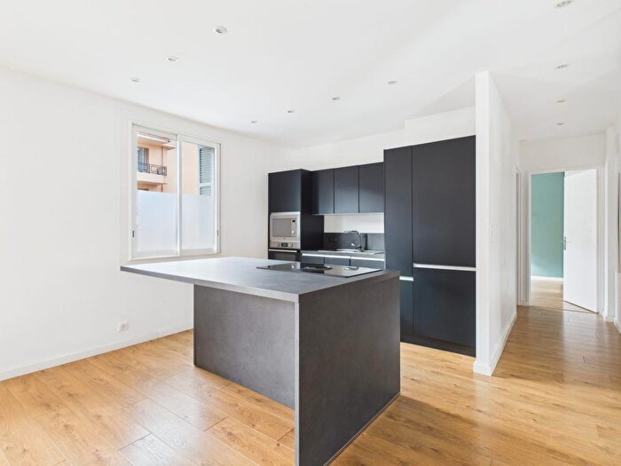 Appartement à vendre - Ajaccio, La Viletta, Pietrina, Gare - 2 pièces - 1 chambre