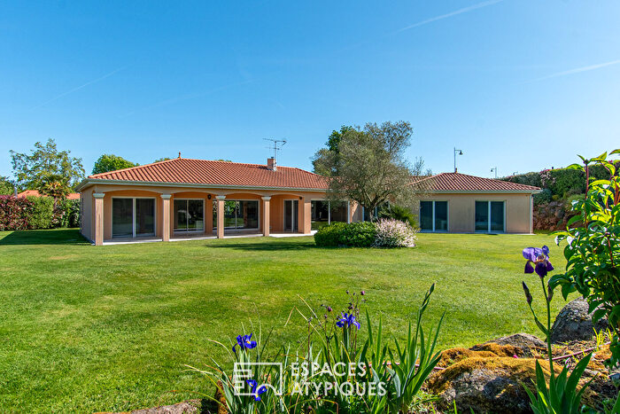 Maison à vendre - Cholet, Val de Moine - 9 pièces - 6 chambres