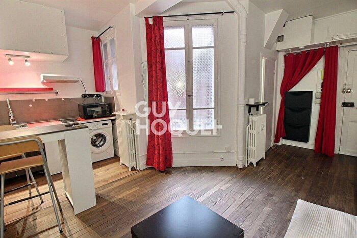 Appartement à louer - Centre Ville Est, Villejuif - 1 pièce