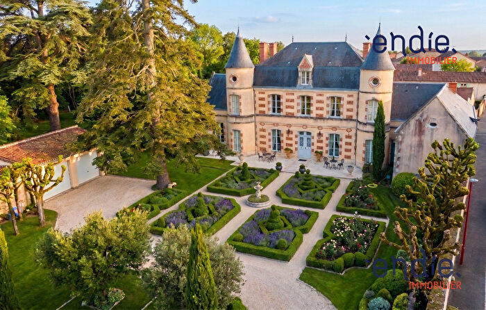 Saint-Georges-lès-Baillargeaux - Maison 8 pièces à vendre