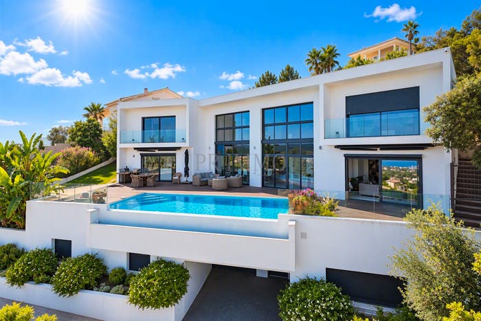 Fréjus : Maison 4 pièces à vendre