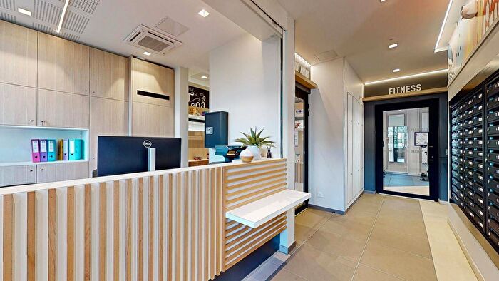 Appartement à louer - La He-Barret-Soors, Villenave-dOrnon - 1 pièce