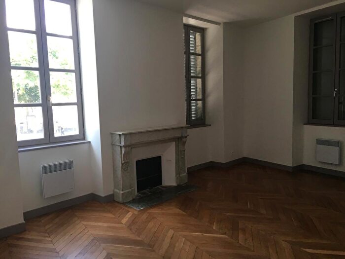 Appartement à louer - Villefranche-de-Rouergue, La Chartreuse, Saint-Jean dAigremont - 2 pièces - 1 chambre