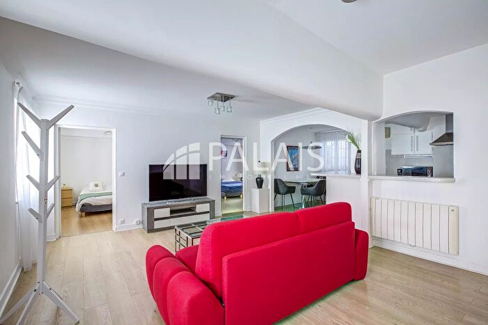 Nice, Vieux Nice : Appartement 3 pièces à vendre