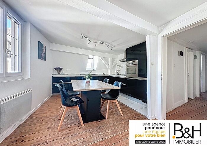Appartement à vendre - Strasbourg, Centre-ville, Mairie - 3 pièces - 2 chambres