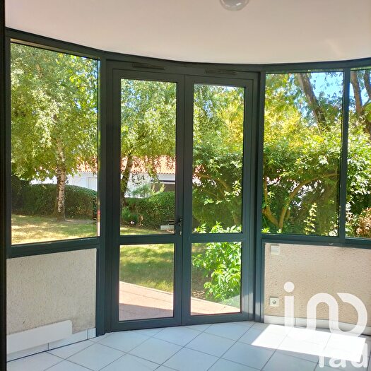 Appartement à vendre - Challans, Centre-ville - 4 pièces - 2 chambres