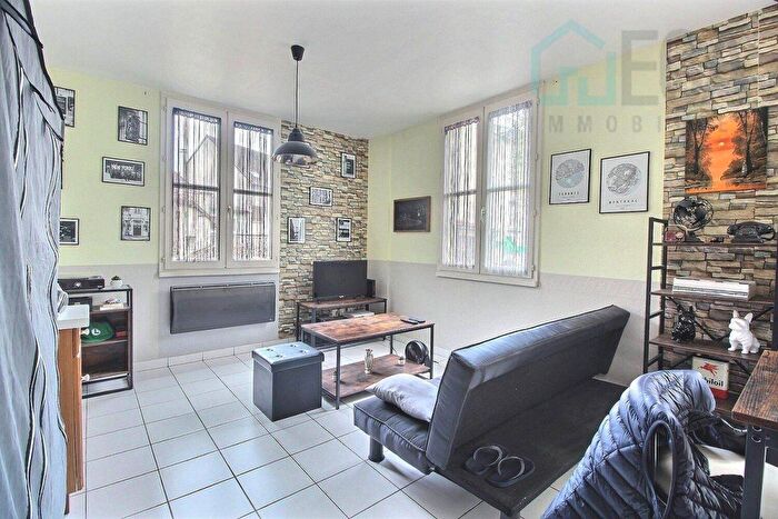 Appartement 1 pièce à Centre Est Sud, La Tour-du-Pin, à louer