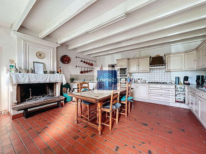 Maison à vendre - Marcillac - 5 pièces - 4 chambres