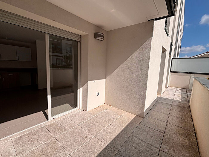 Appartement à louer - Vienne, LIsle - 3 pièces - 2 chambres