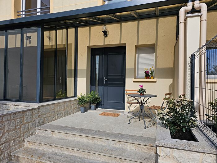 Maison 5 pièces à Le Perreux-sur-Marne, Centre-ville, Quais d'Argonne, à vendre