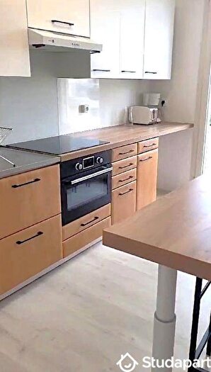 Appartement à louer - La Roseraie, Angers - 1 pièce - 4 chambres