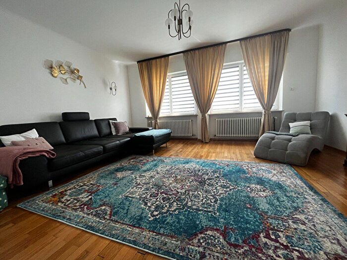 Appartement 5 pièces à louer à Grand'rue-Parc-Aragon, Yutz