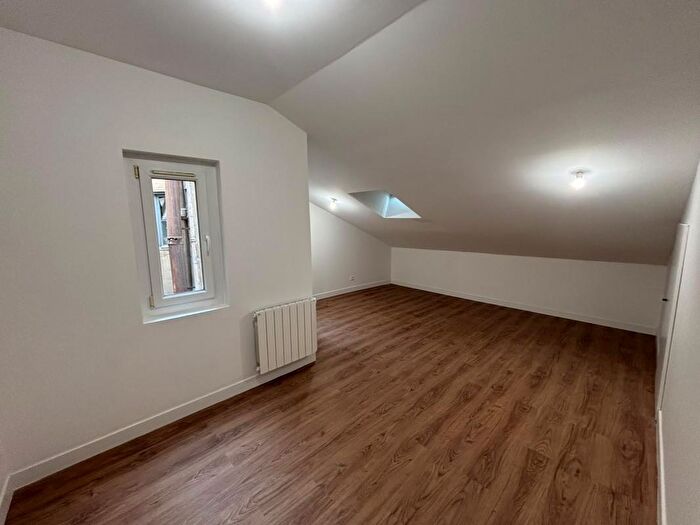 Appartement 2 pièces à Marseille 1er, Belsunce, à louer