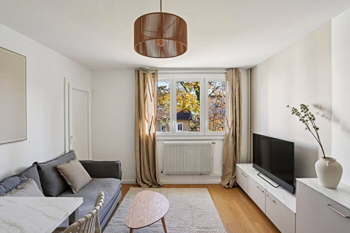 Appartement à louer - Villeurbanne - 1 pièce - 3 chambres