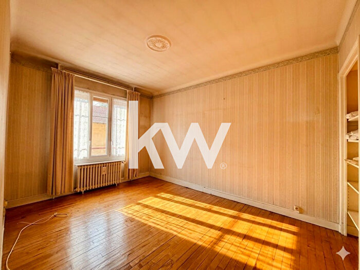 Appartement à vendre - Saint-Étienne, Saint-Roch, Vivaraize, Valbenoite, Centre Deux - 2 pièces - 1 chambre