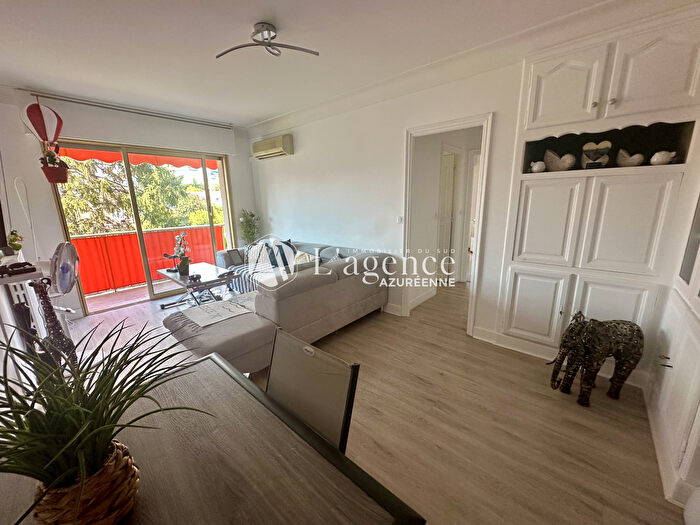 Appartement à vendre - Saint-Laurent-du-Var, Bord de Mer, Port de Plaisance - 3 pièces - 2 chambres