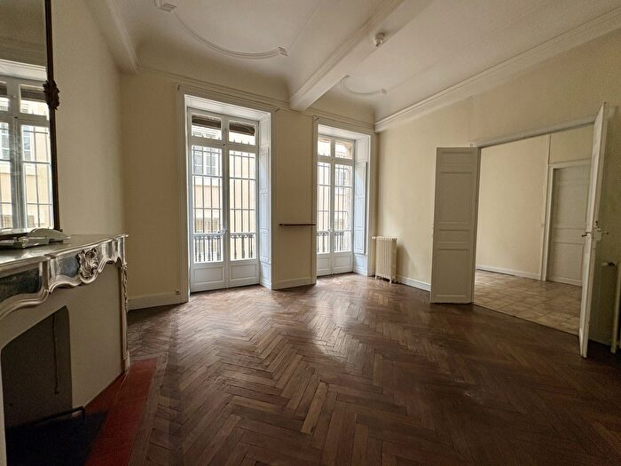 Appartement à vendre - Carcassonne, Centre-ville - 3 pièces - 2 chambres