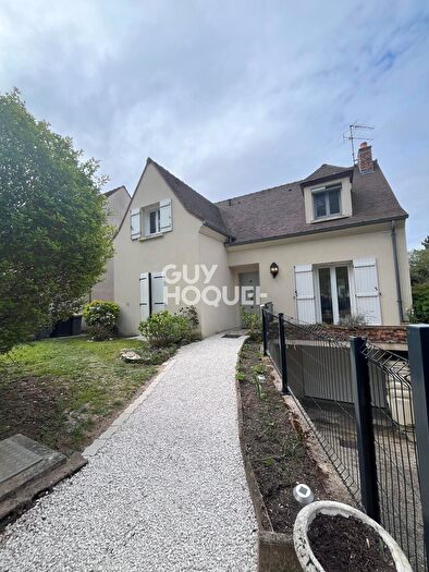 Champs-sur-Marne, Centre-ville - Maison 4 pièces à vendre