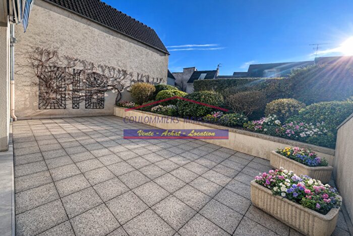 Appartement à vendre - Coulommiers - 3 pièces - 2 chambres