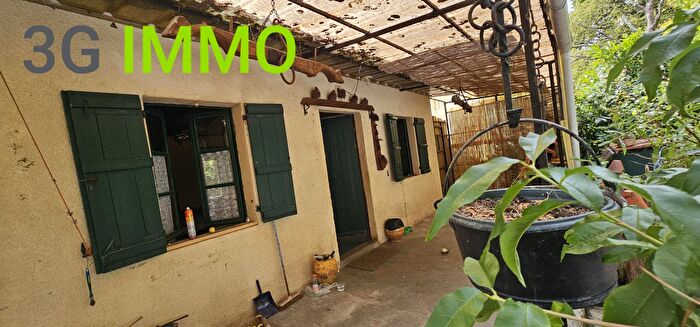 Castelnau-d'Auzan : Maison 3 pièces à vendre