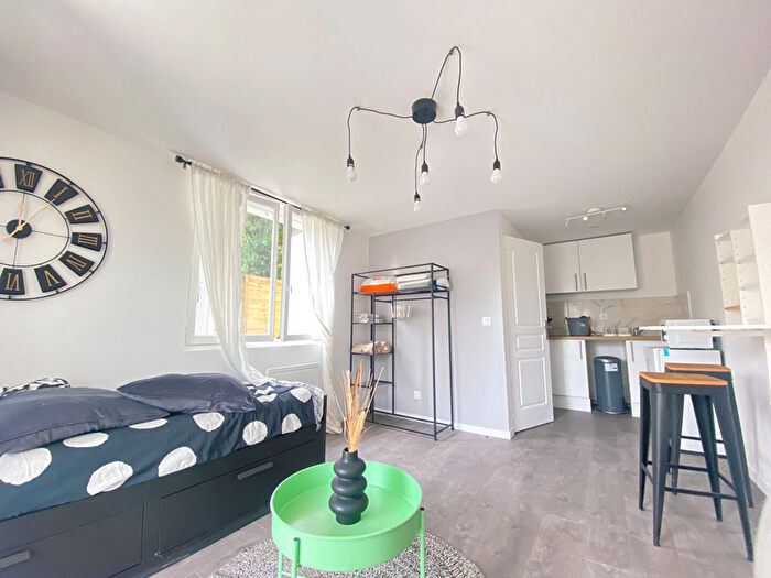 Appartement à louer - Bergerac, Centre-ville - 1 pièce