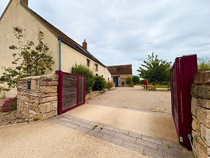 Maison à vendre - Merceuil - 6 pièces - 5 chambres
