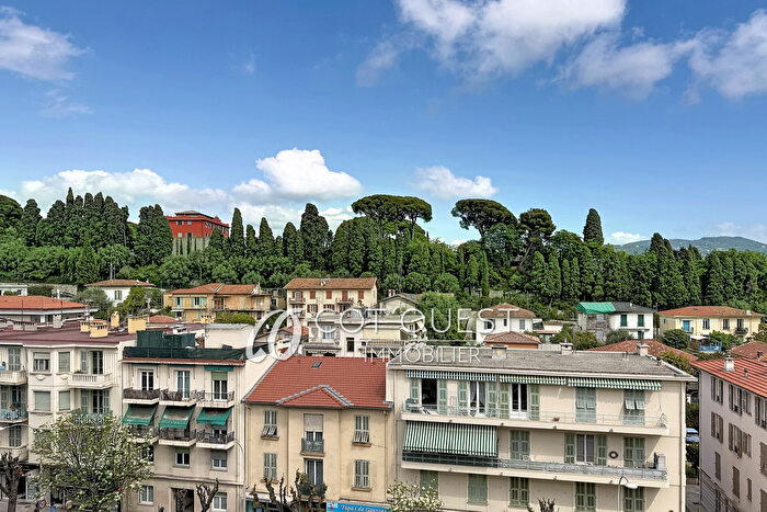 Appartement 3 pièces à Nice, Saint-Sylvestre, à vendre