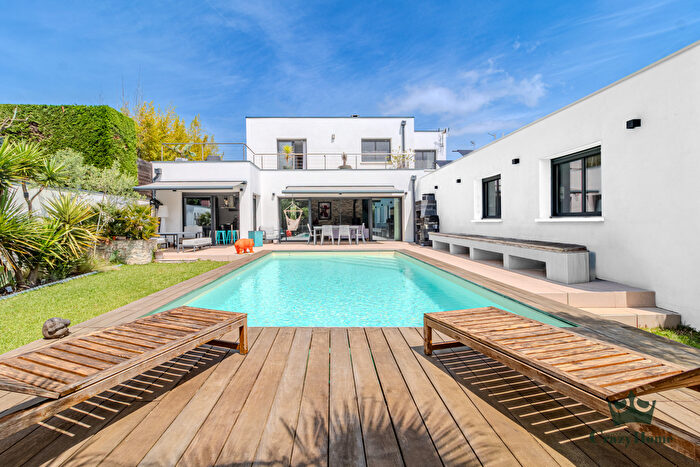 Anglet, Montbrun : Maison 6 pièces à vendre