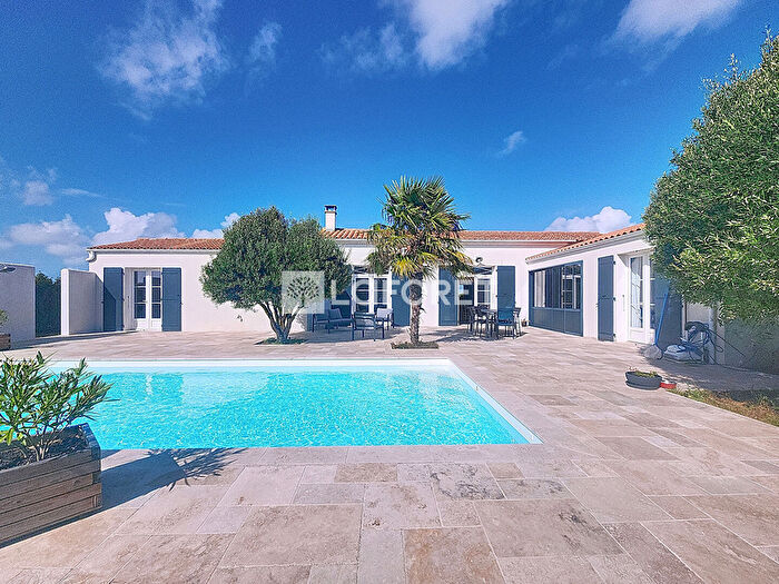 Maison à vendre - Saint-Pierre-dOléron - 8 pièces - 6 chambres