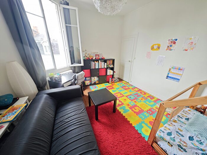 Appartement à vendre - Tours, Grammont - 2 pièces - 1 chambre