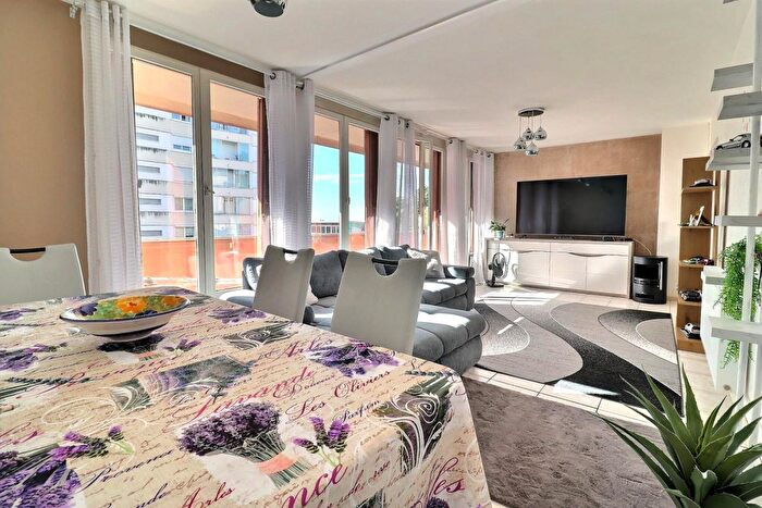 Chenôve, Chenôve : Appartement 3 pièces à vendre