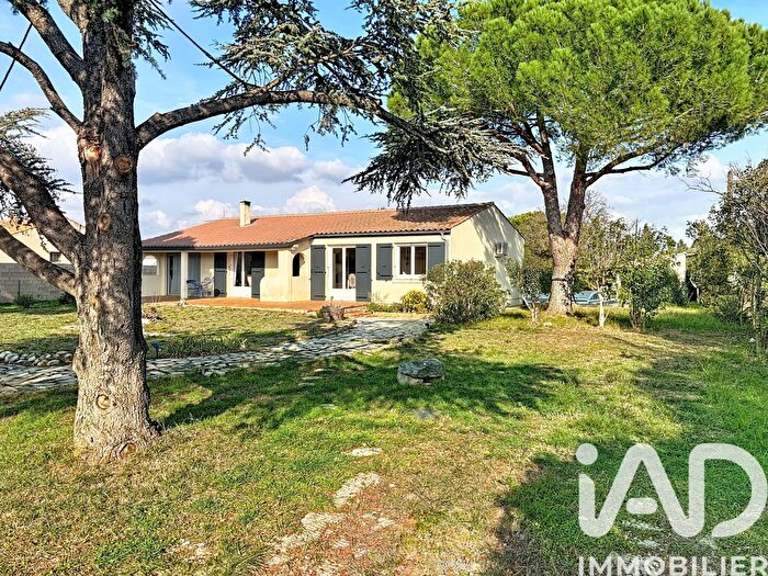 Maison à vendre - Cuxac-dAude - 5 pièces - 4 chambres