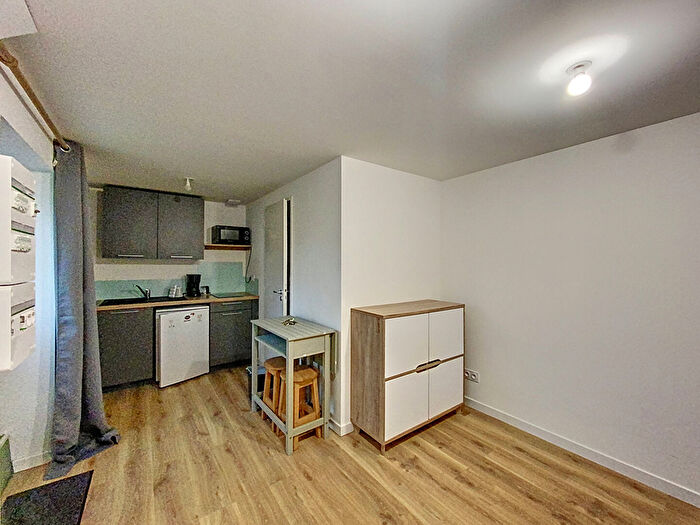 Lanester, Le Bourg : Appartement 1 pièce à louer