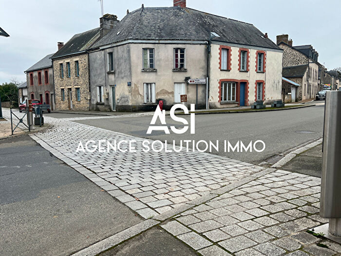 Maison à vendre - Jublains - 8 pièces - 4 chambres