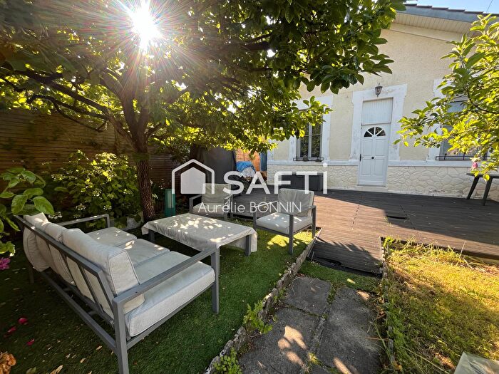 Maison à vendre - Talence, Centre-ville, Université, Lycée - 8 pièces - 4 chambres