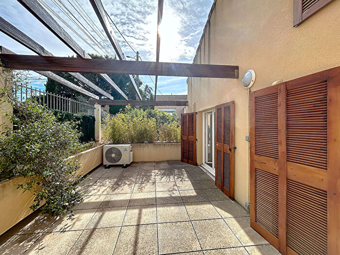 Appartement 3 pièces à Salon-de-Provence, Pilon Blanc, à louer