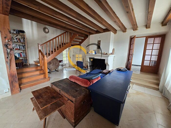 Maison à vendre - Morogues - 7 pièces - 5 chambres