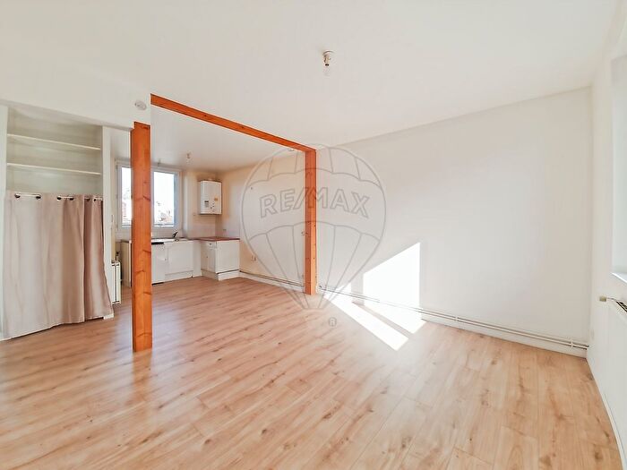 Appartement à louer - Nantes, Saint-Clément, Jardin des plantes, Caserne Lamoricière - 2 pièces - 1 chambre