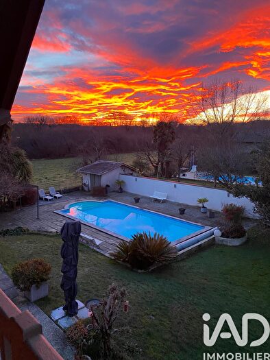 Maison à vendre - Horgues - 7 pièces - 4 chambres