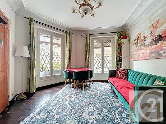 Appartement à vendre - Paris e , Jules Joffrin - 3 pièces - 2 chambres