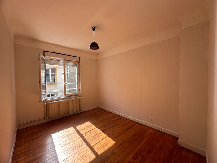 Melun, Rive de Seine, Sud : Appartement 2 pièces à louer