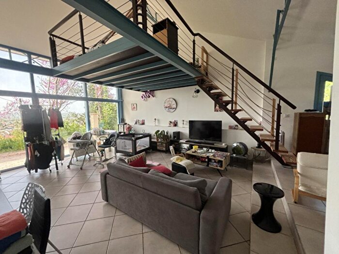 Maison 6 pièces à louer - Bon-Encontre