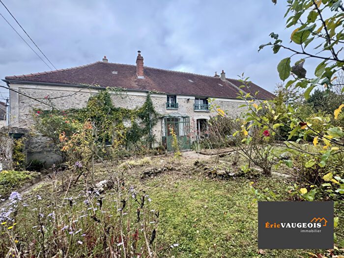 Maison à vendre - Jouy-sur-Morin - 5 pièces - 5 chambres