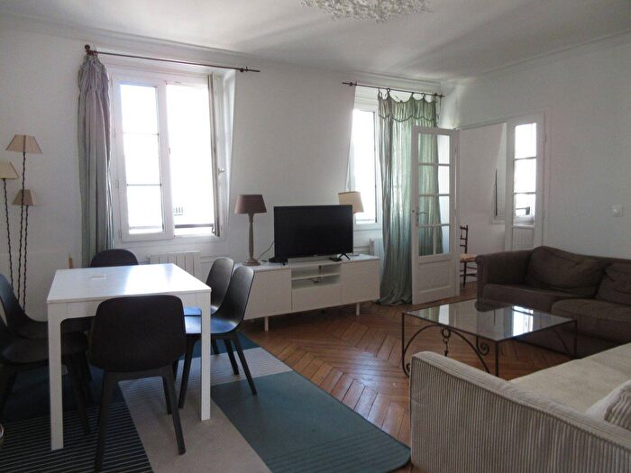 La Plaine des Sablons, Neuilly-sur-Seine : Appartement 4 pièces à louer