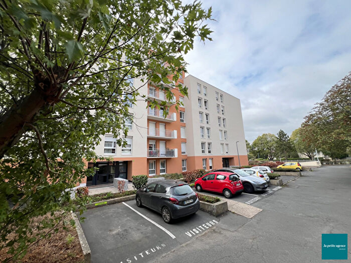 Caen, Pierre Heuzé - Appartement 4 pièces à vendre
